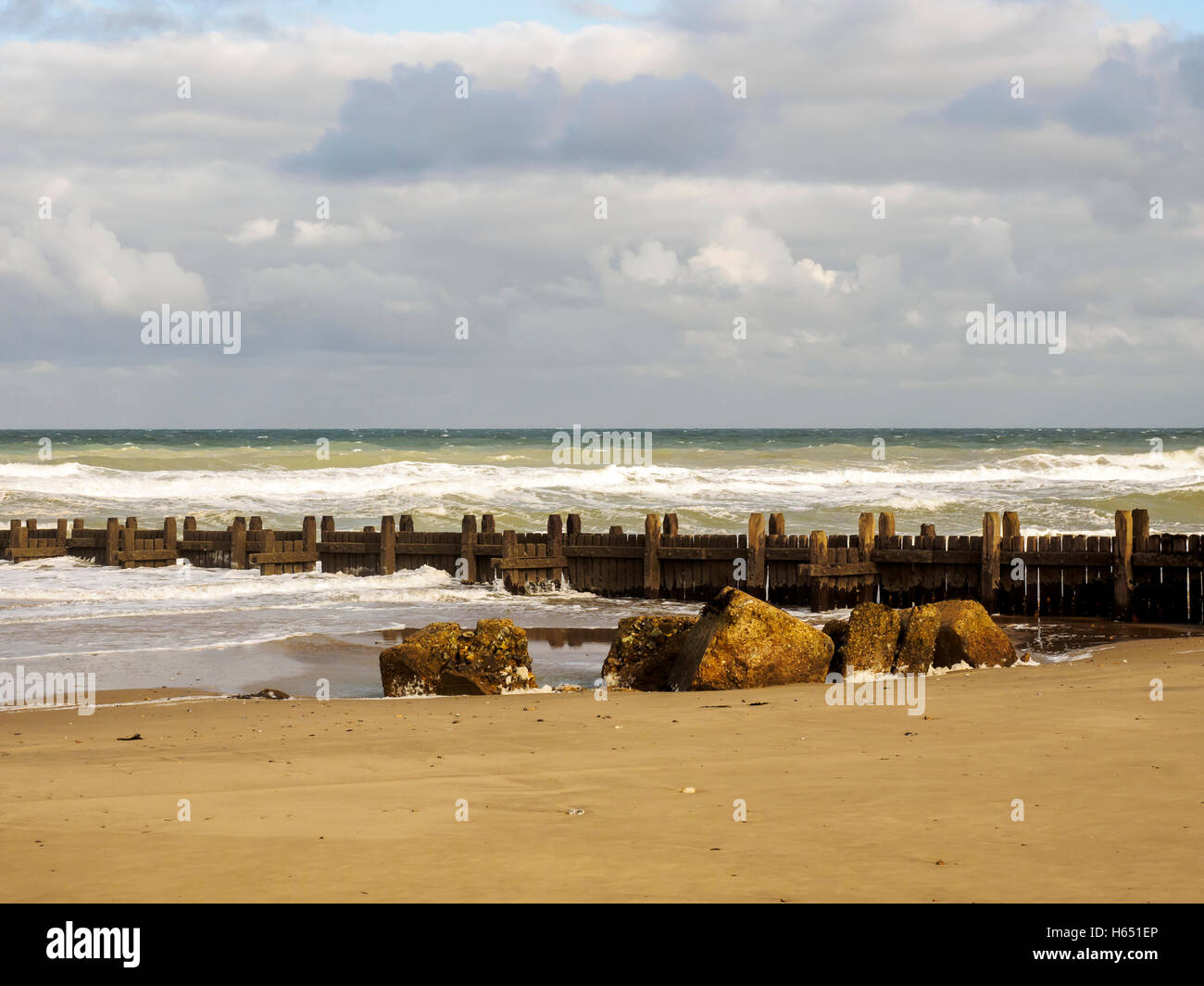 Beach walcott norfolk hi-res stock photography and images - Alamy