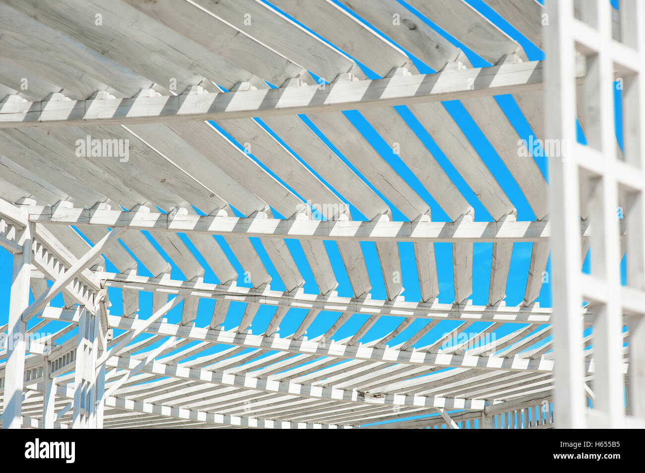 Radial wooden ceiling hi-res stock photography and images - Alamy