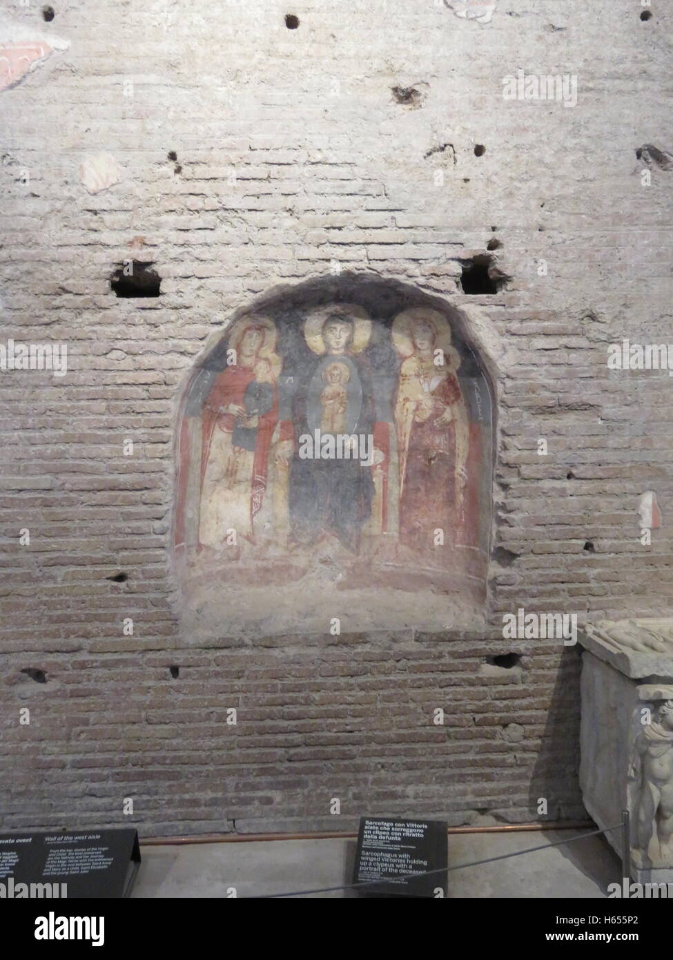Roman murals hi-res stock photography and images - Alamy