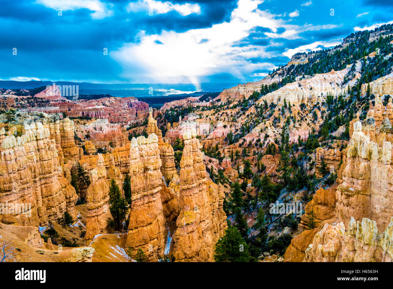 Bryce Canyon in Utah with its geological feature the Hoodoos Stock ...