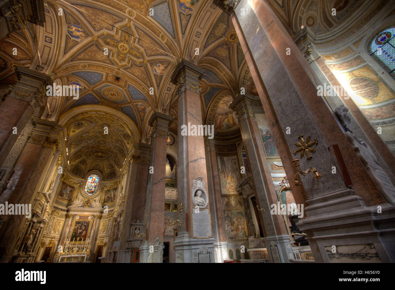 Catholic church ceiling hi-res stock photography and images - Alamy