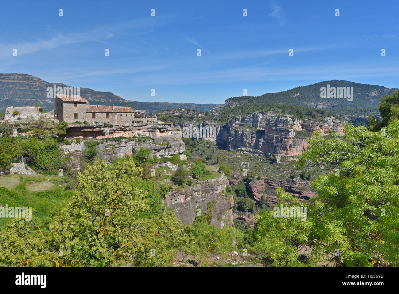 Siurana village hi-res stock photography and images - Alamy