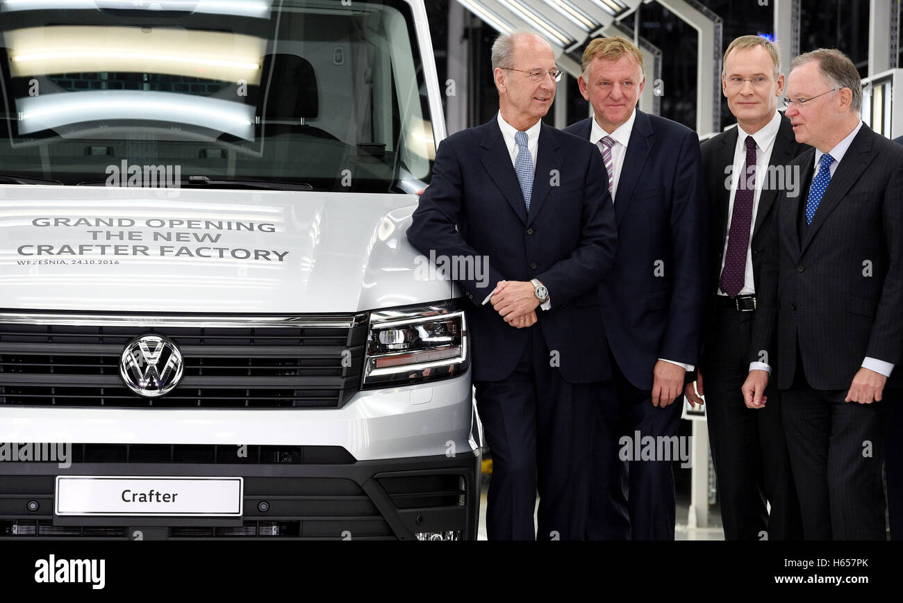 Hans Dieter Poetsch (l-r), Chairman of the Supervisory board of ...