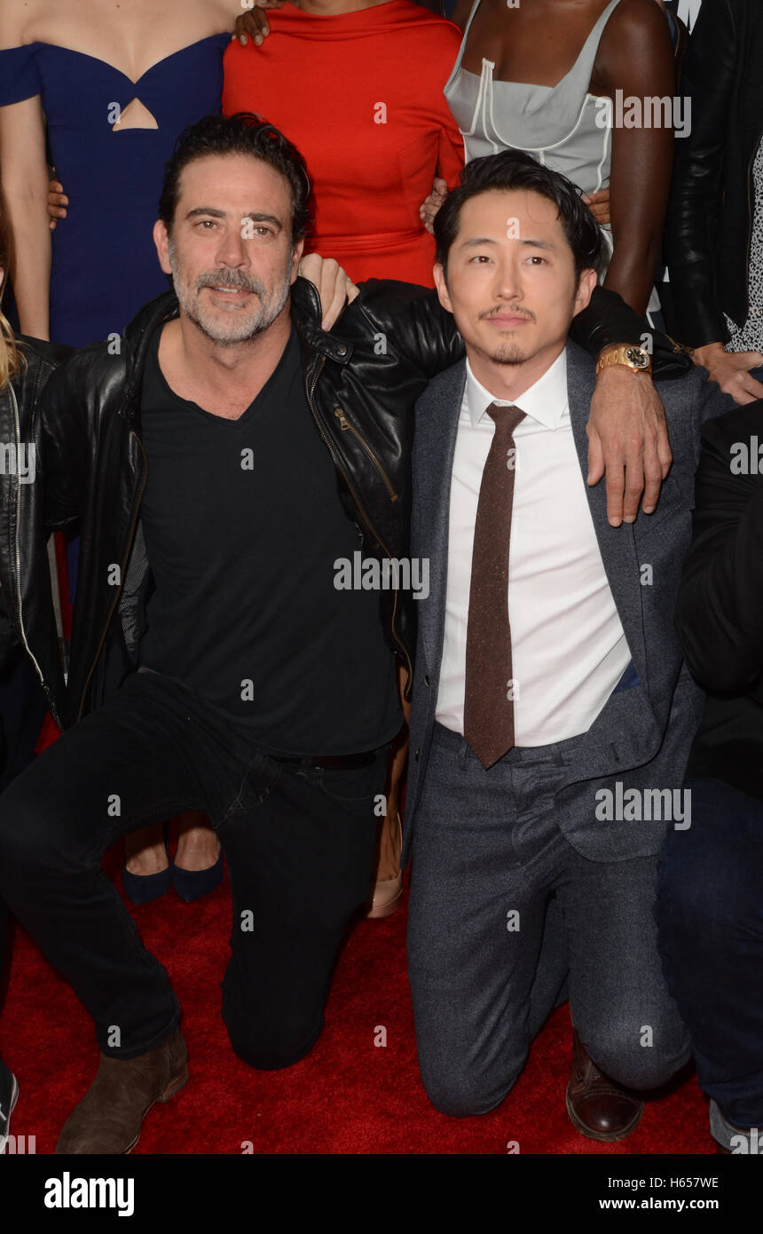 Hollywood, Ca. 23rd Oct, 2016. Jeffrey Dean Morgan and Steven Yeun at ...