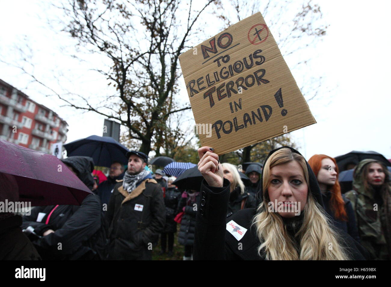 Gdansk, Poland. 24th Oct, 2016. Few houndreds people protested in ...