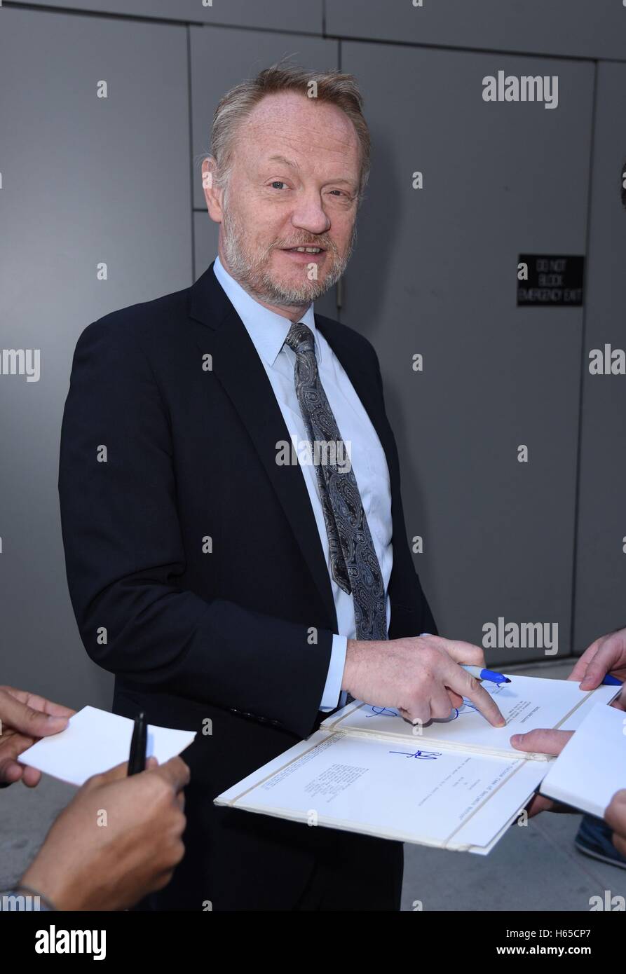 New York, NY, USA. 24th Oct, 2016. Jared Harris out and about for ...