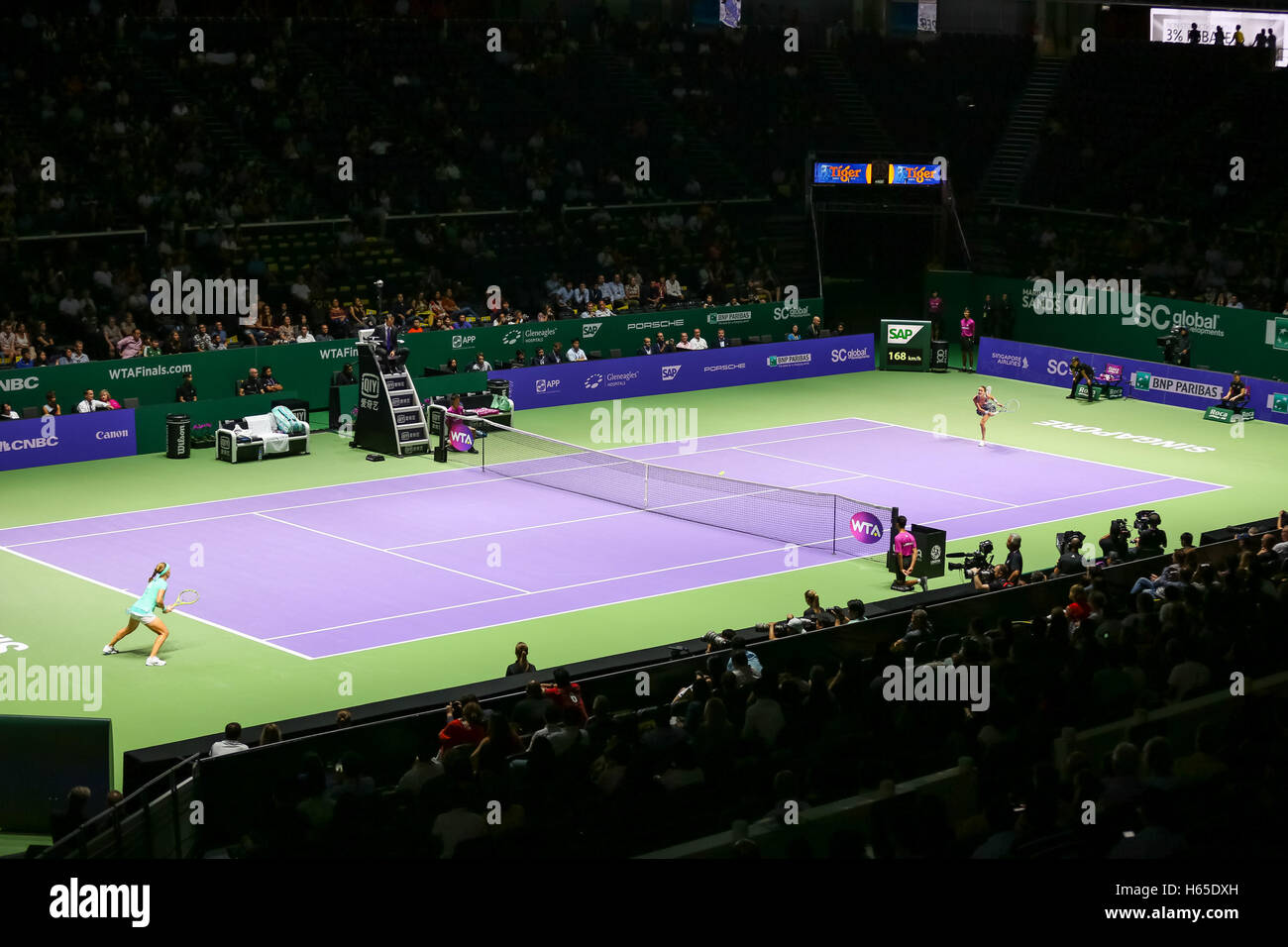 Singapore indoor stadium, Singapore. 24th October, 2016. BNP Paribas ...
