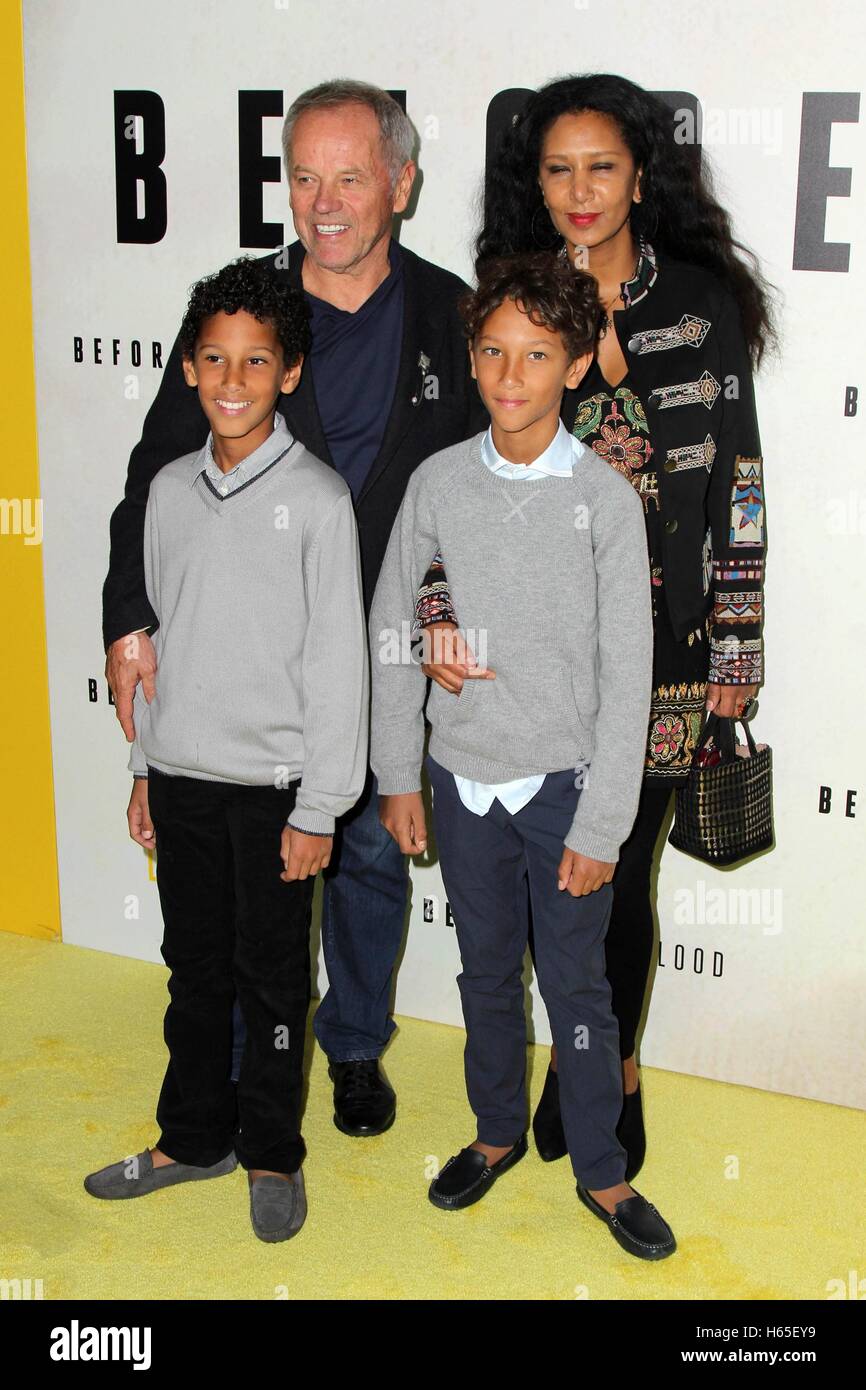 Los Angeles, CA, USA. 24th Oct, 2016. Alexander Wolfgang, Wolfgang Puck ...
