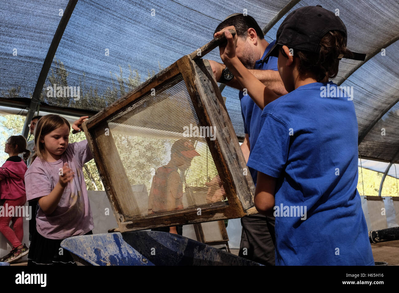 Jerusalem, Israel. 25th October, 2016. The Temple Mount Sifting Project ...