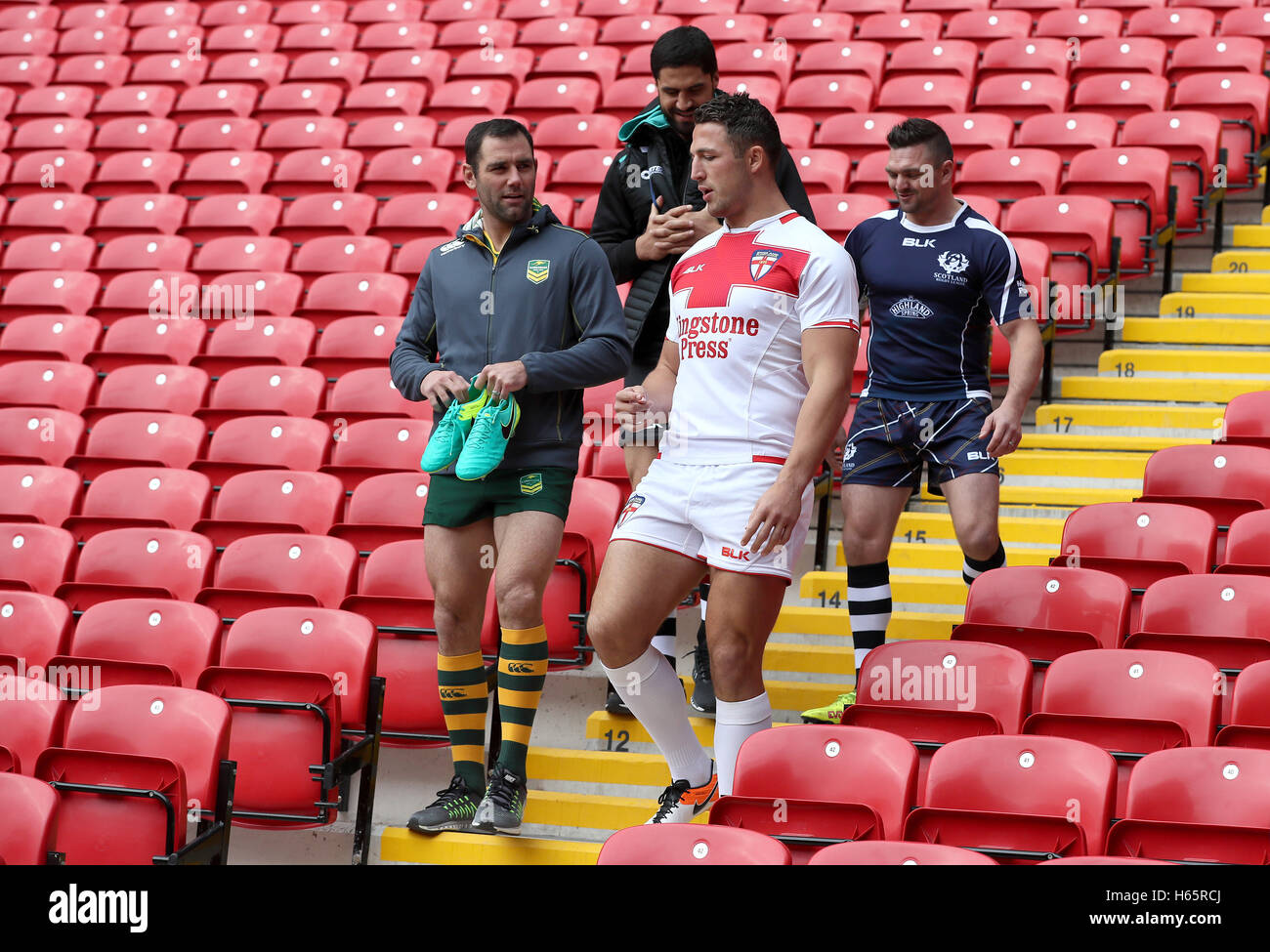 Scotland's Danny Brough (right), England's Sam Burgess (2nd Right), New ...