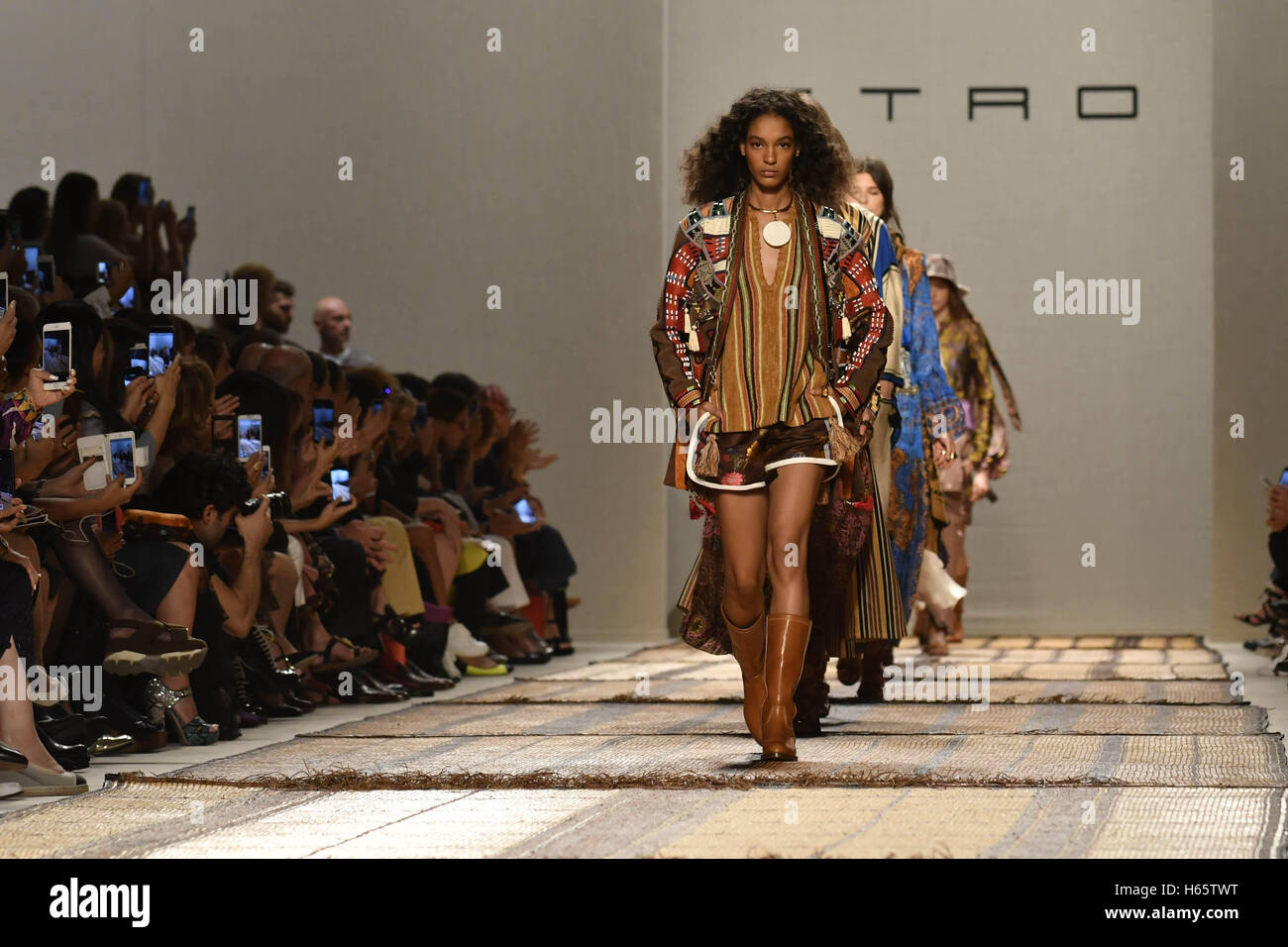 Models on the catwalk at the Etro show during Milan Fashion Week in ...