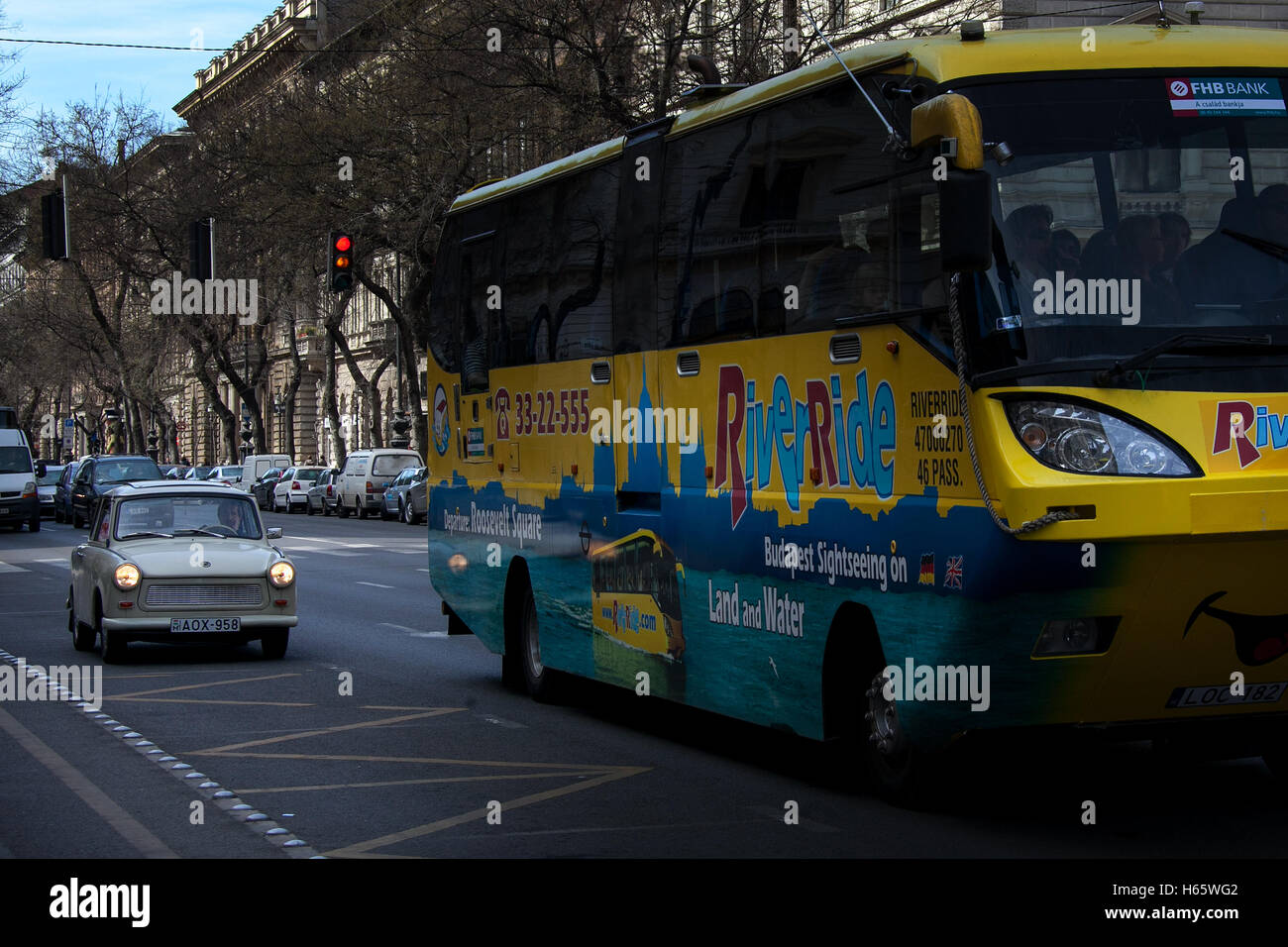 Amphibian bus hi-res stock photography and images - Alamy
