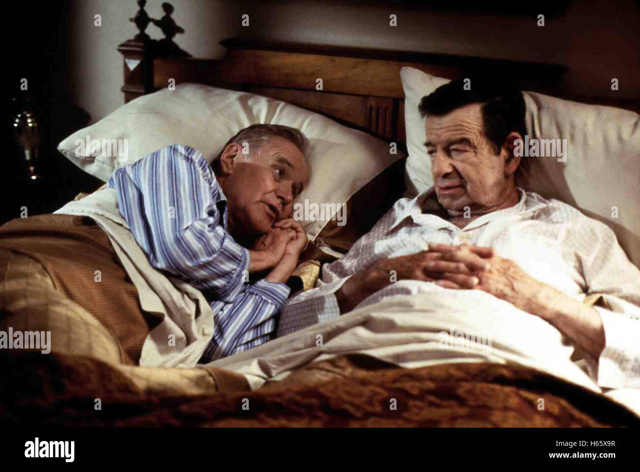 Tango gefällig?, USA 1997 aka. Out to Sea, Director: Martha Coolidge ...