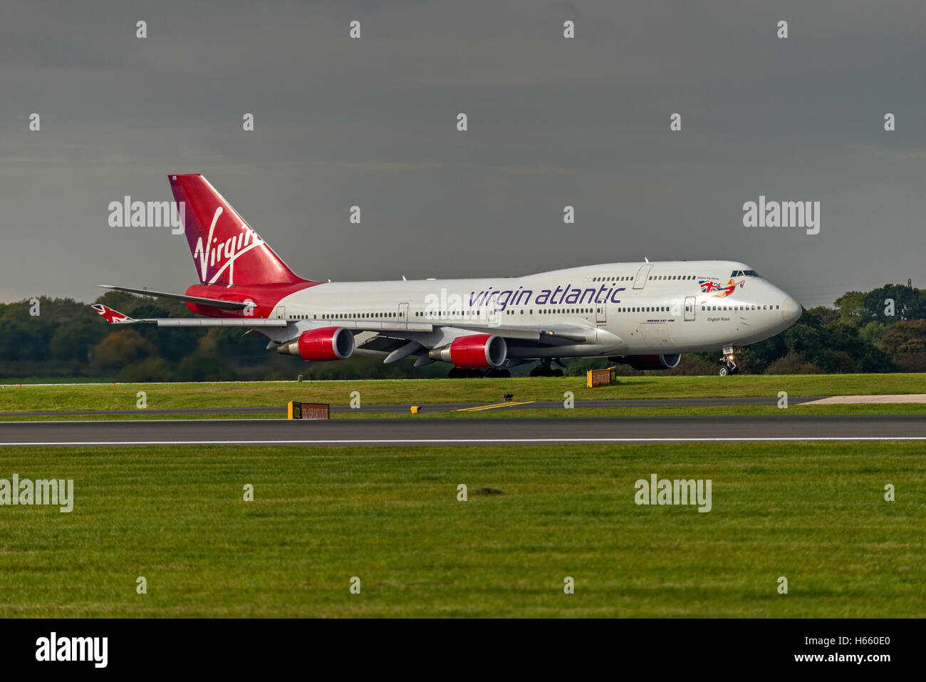 Boeing 747-443 G-VROS Virgin Atlantic English Rose, Airways Manchester ...