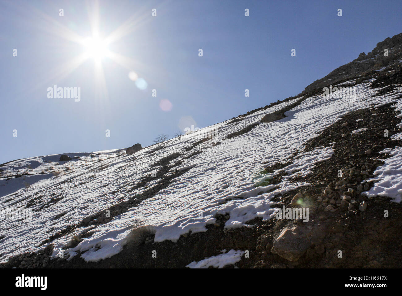 Sun ray snow hi-res stock photography and images - Alamy