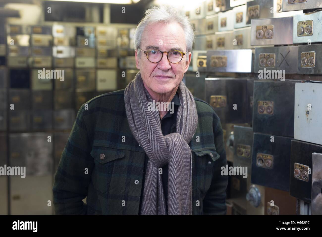 EDITORIAL USE ONLY Actor Larry Lamb at the Hatton Garden Safe Deposit ...