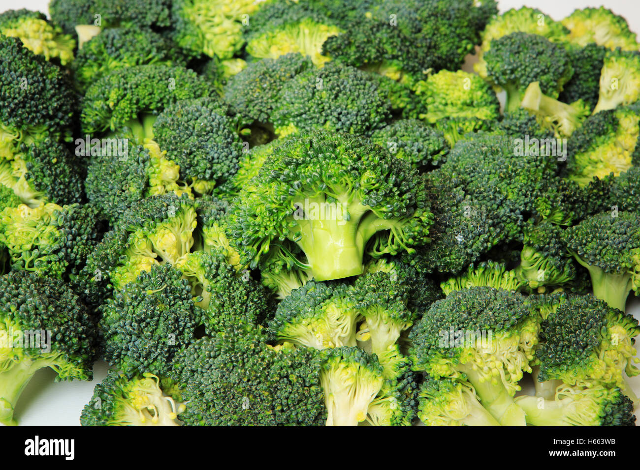 Broccoli texture hi-res stock photography and images - Alamy
