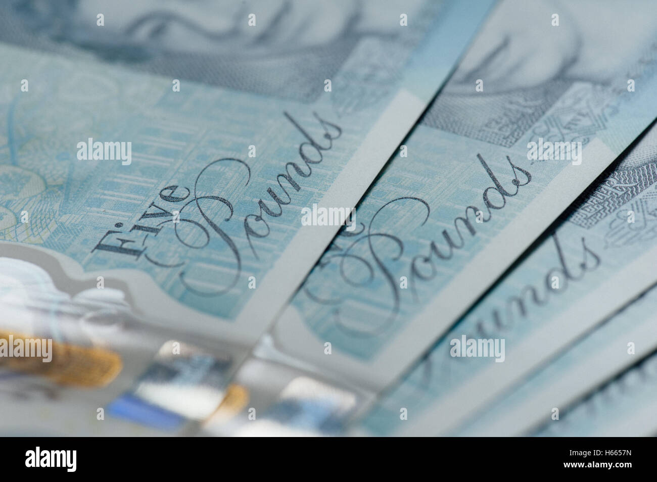 New five pound notes hi-res stock photography and images - Alamy