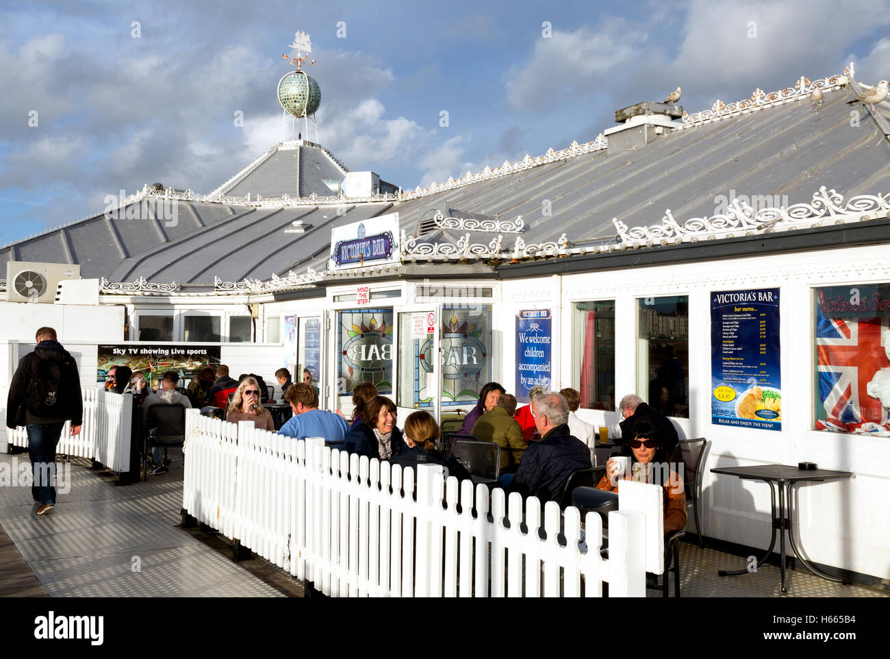 Victoria's bar brighton hi-res stock photography and images - Alamy
