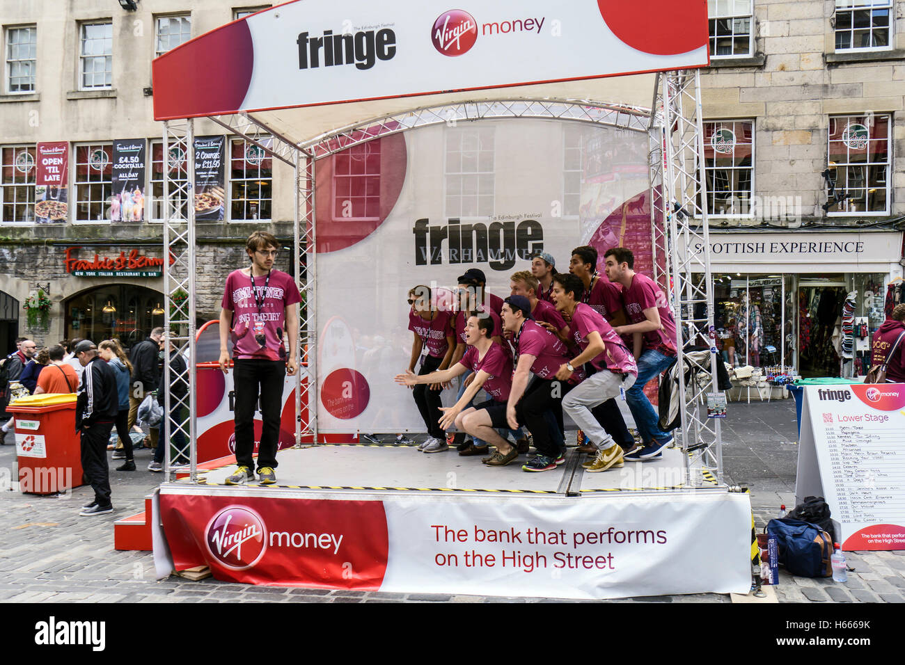 Semi-Toned group of performers in the High Street of the Royal Mile at ...