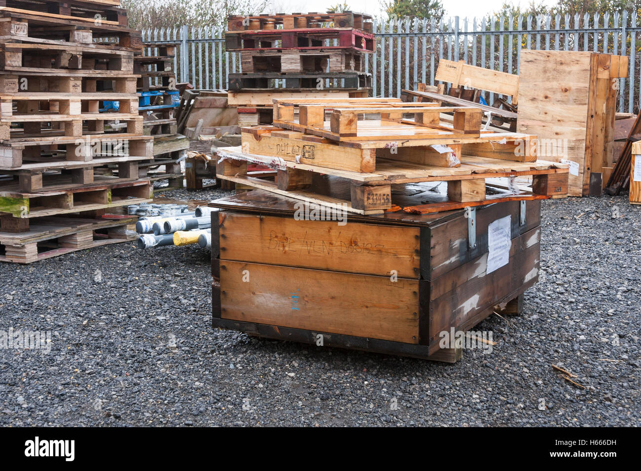 Stack Of Pallets High Resolution Stock Photography and Images - Alamy
