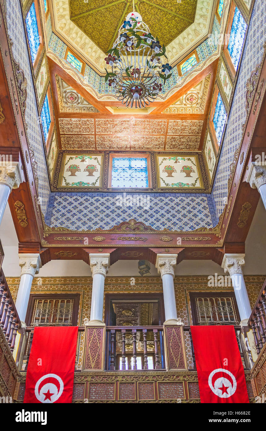 The interriors of the Governors mansion are the masterpieces of islamic ...