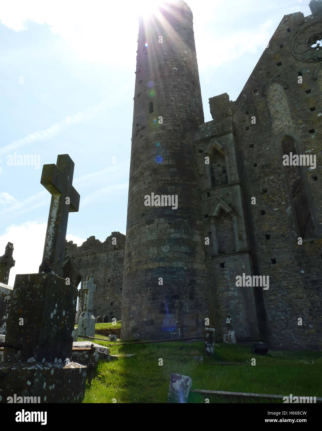 Monastery ireland hi-res stock photography and images - Alamy