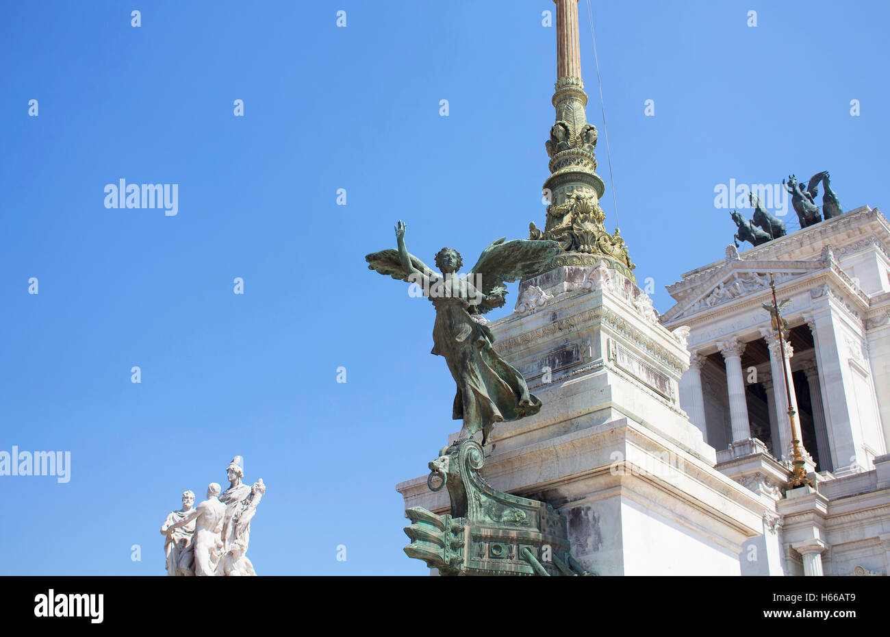 Statue of a winged woman hi-res stock photography and images - Alamy