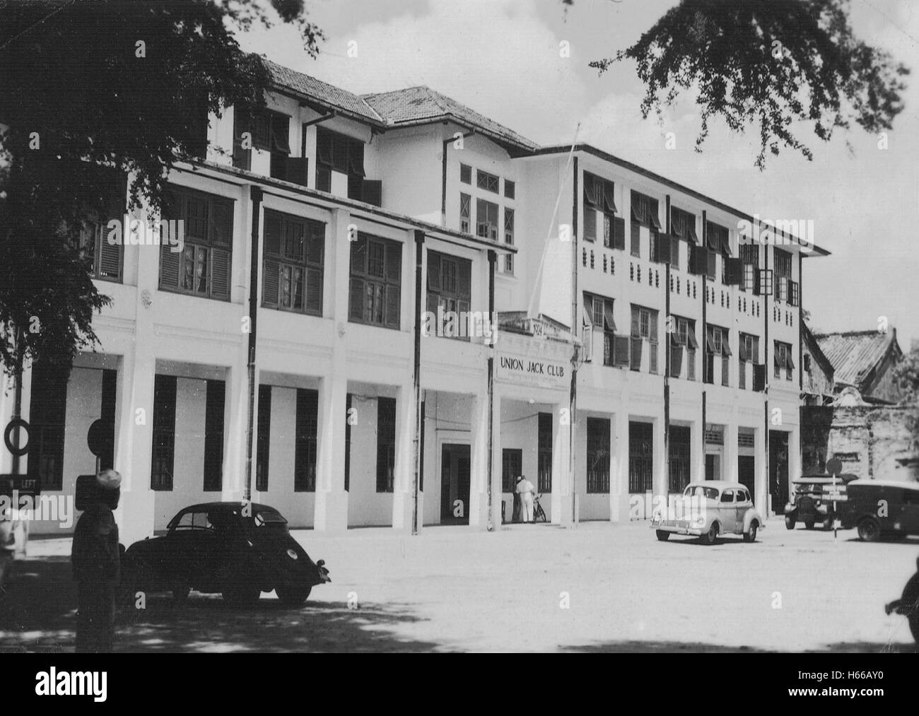 The Union Jack Club, Singapore 1950 - A service man's accomodation for ...