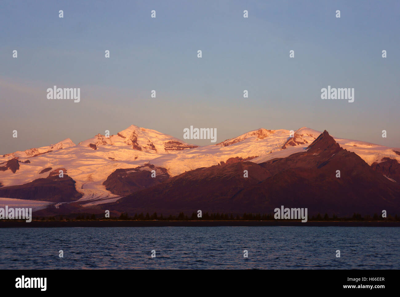 Coastal mtns hi-res stock photography and images - Alamy
