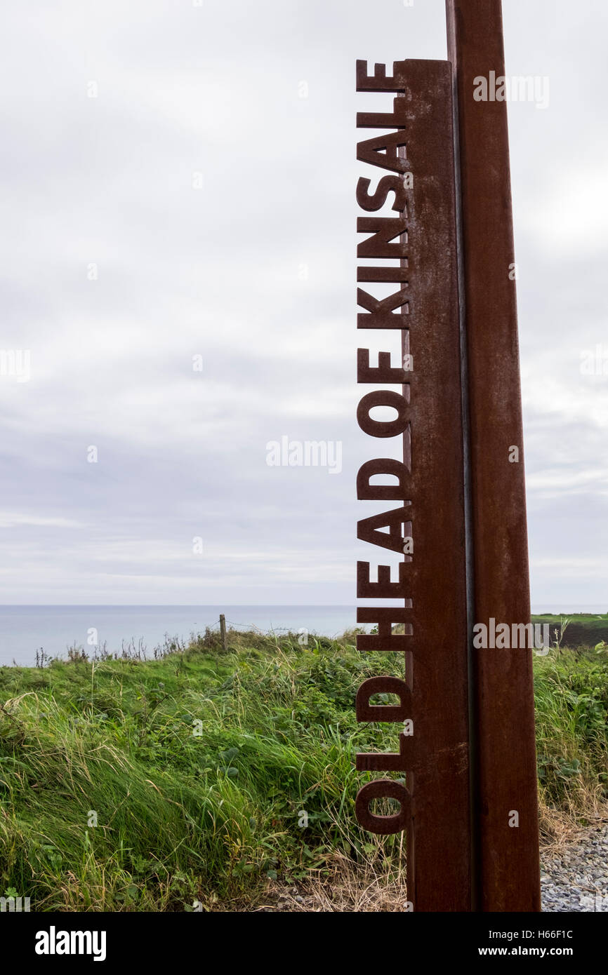 Wild atlantic way marker hi-res stock photography and images - Alamy