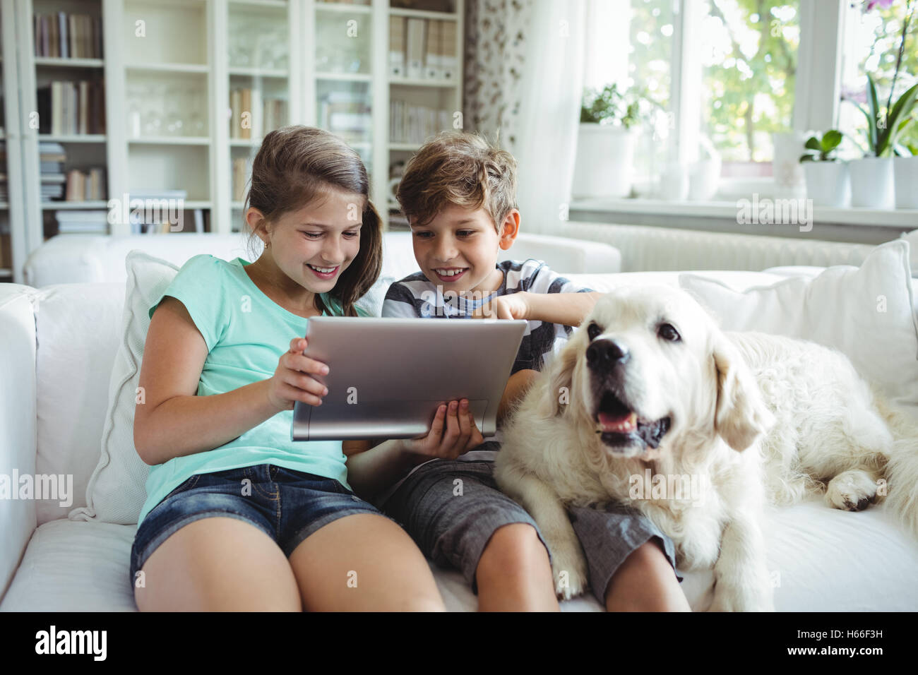 Children sofa technology hi-res stock photography and images - Alamy