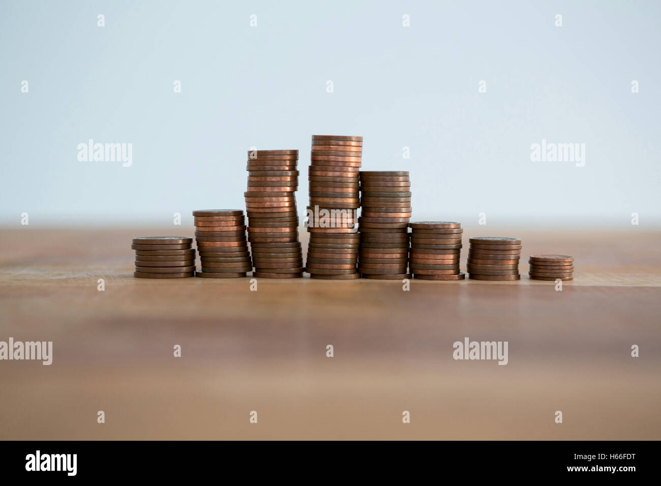 Stack of coins hi-res stock photography and images - Alamy
