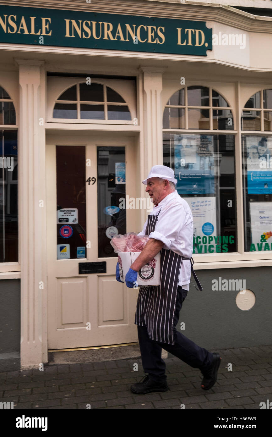 Meat delivery hi-res stock photography and images - Alamy