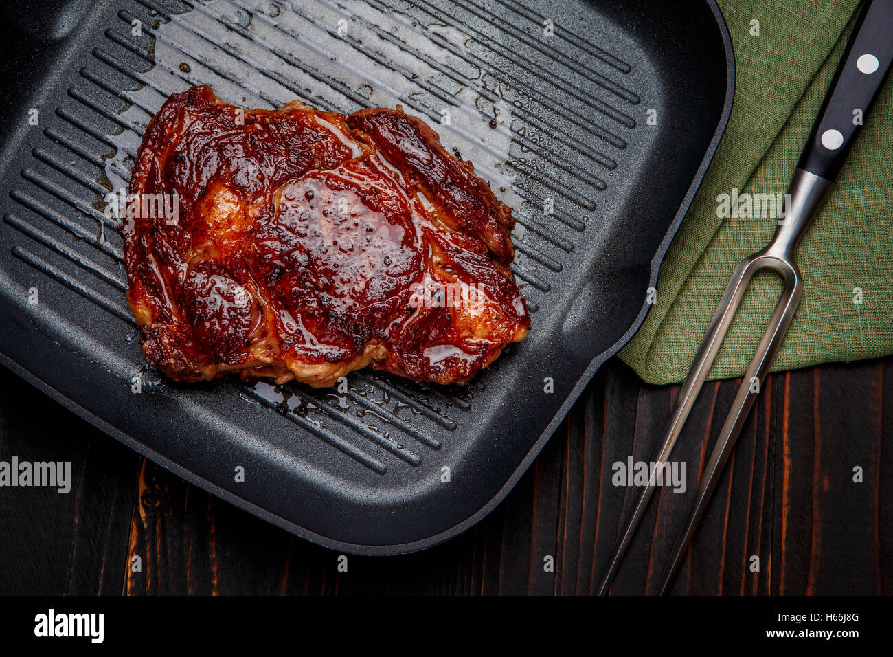 Roasted organic shin of beef meat Stock Photo - Alamy
