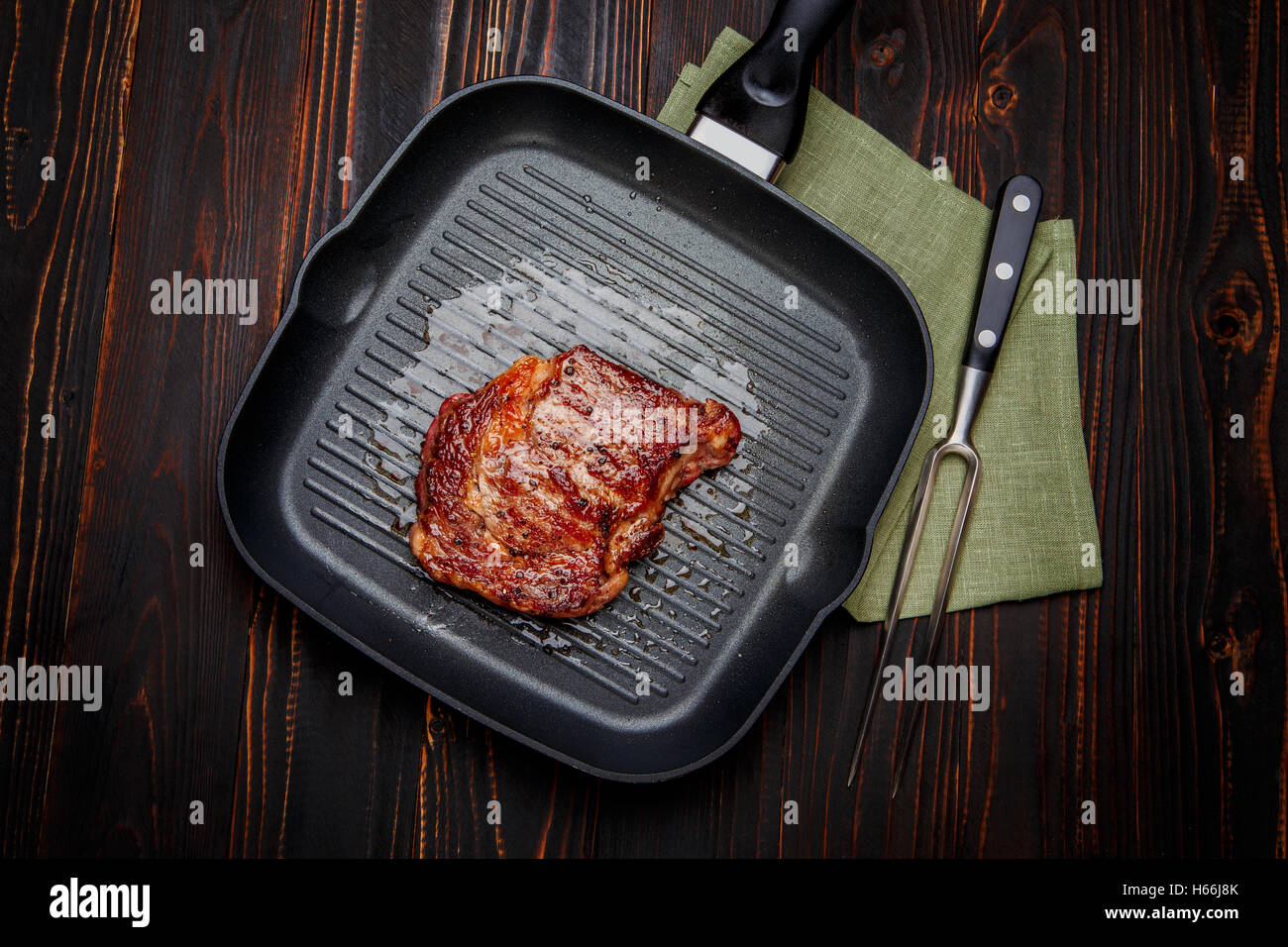 Roasted organic shin of beef meat Stock Photo - Alamy