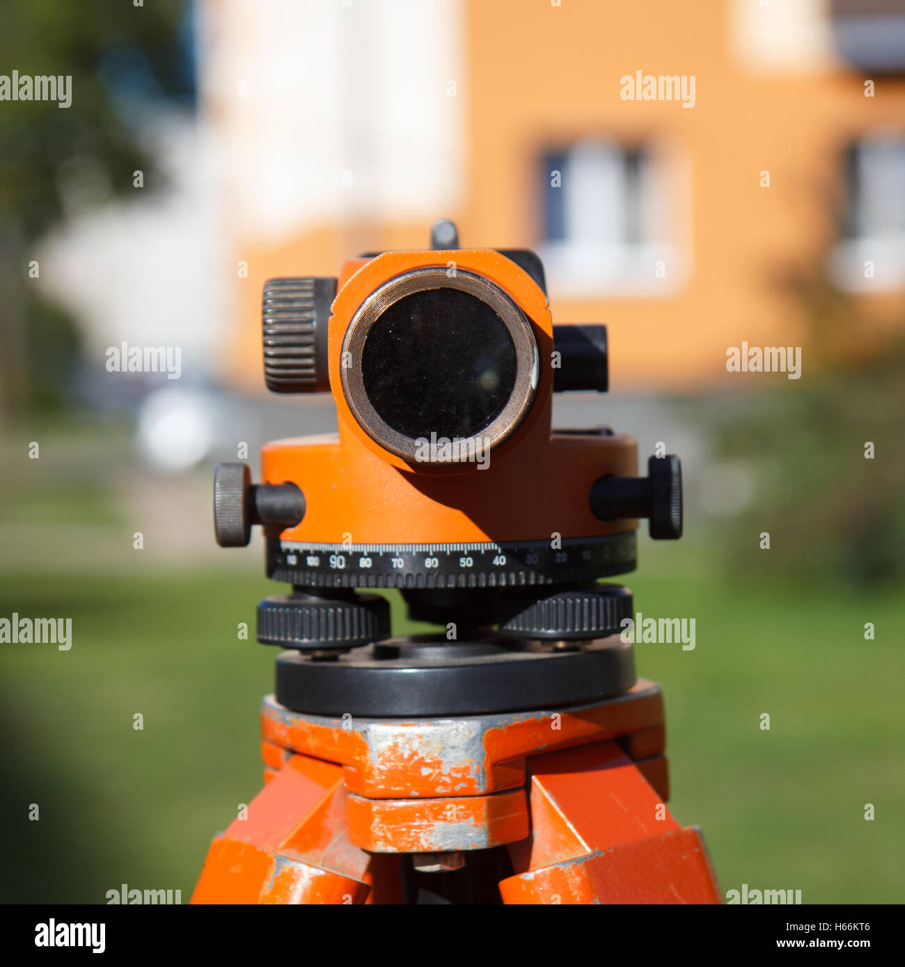 Theodolite land surveyor measurement device hi-res stock photography ...