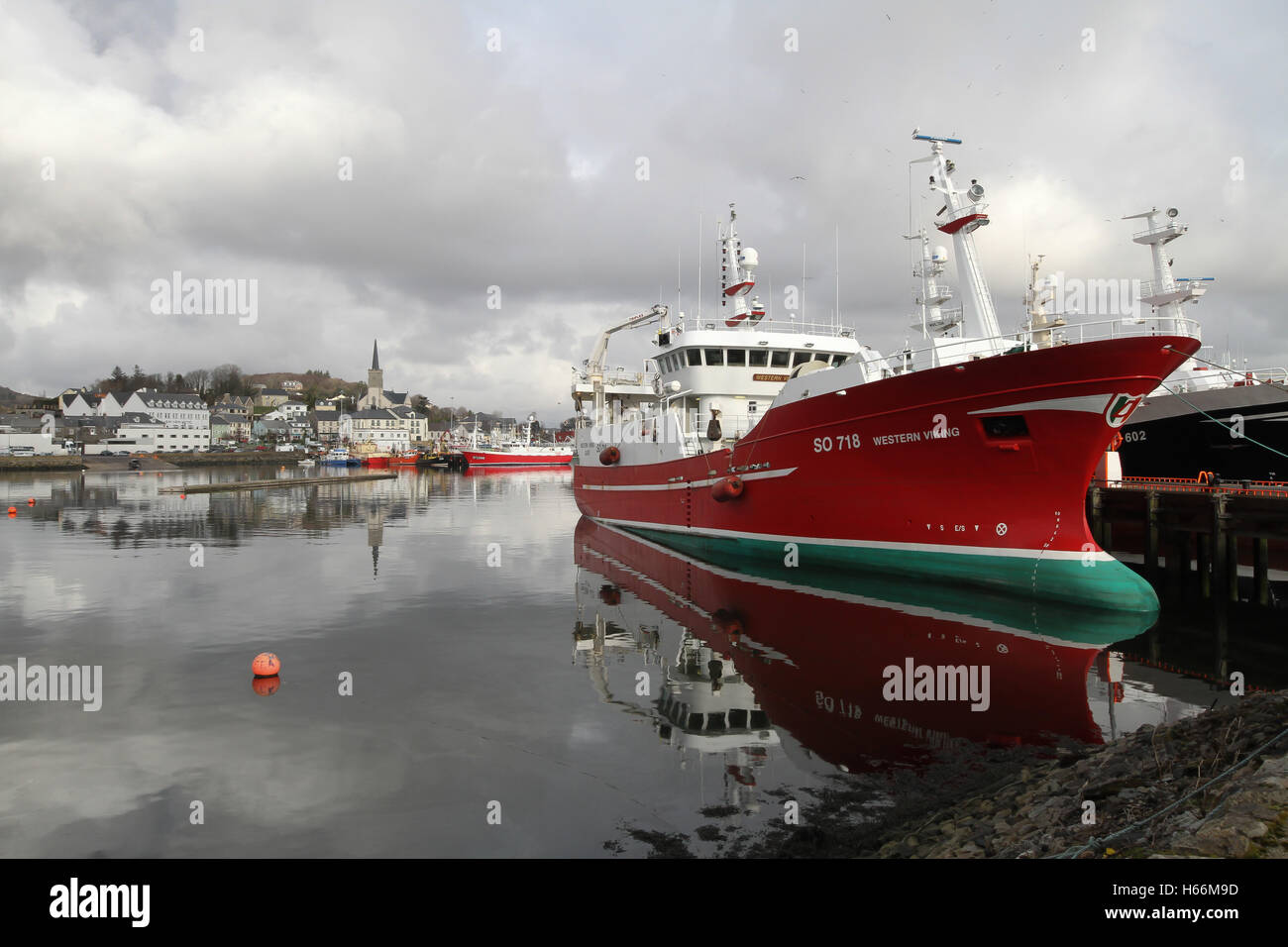 The harbour, trawlers and fishing boats at Killybegs, Co Donegal ...