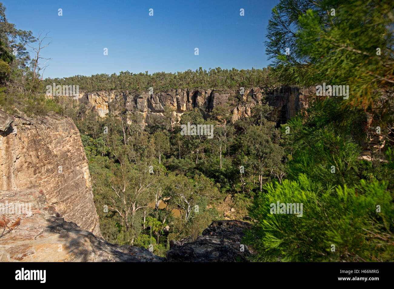 Spectacular view of deep Robinson gorge, rugged sandstone cliffs & wide ...