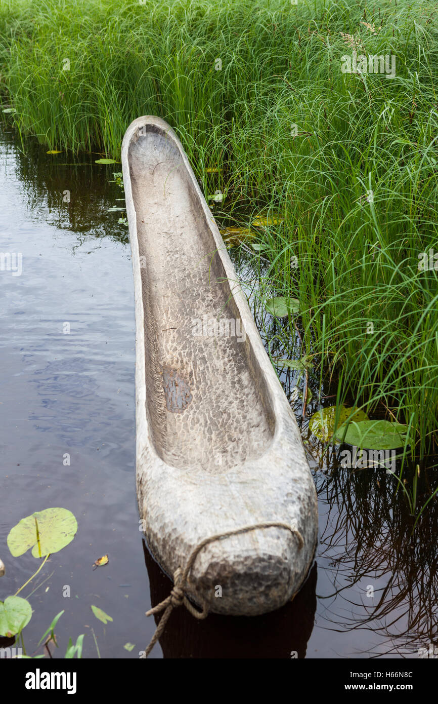 Dugout boat hi-res stock photography and images - Alamy