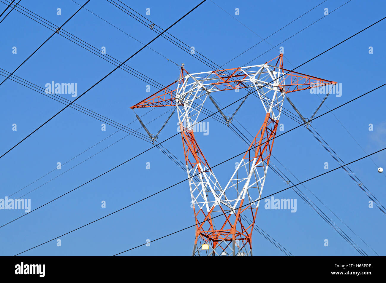 Electric pole hi-res stock photography and images - Alamy