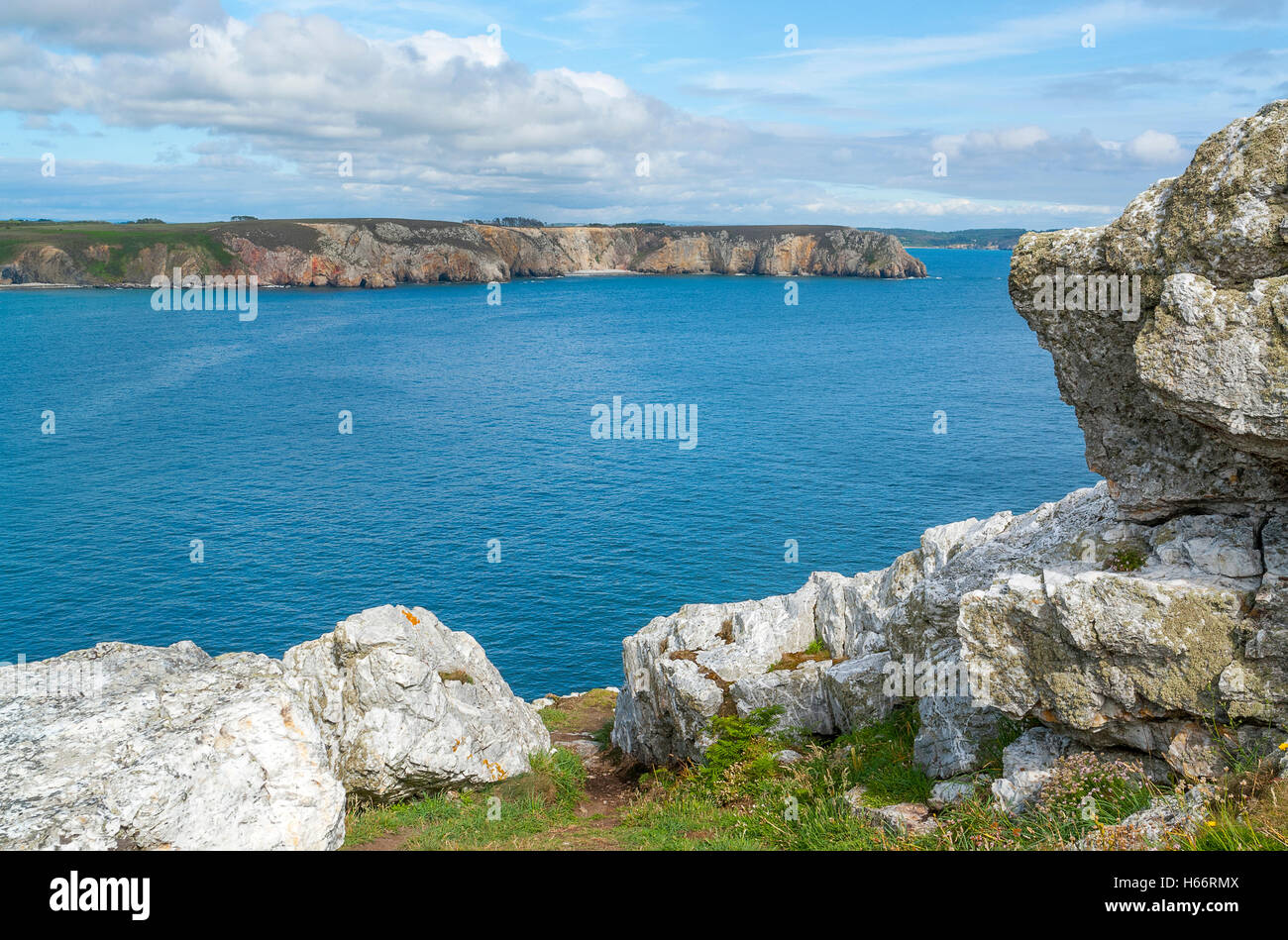 coastal scenery at the crozon peninsula in Brittany Stock Photo - Alamy