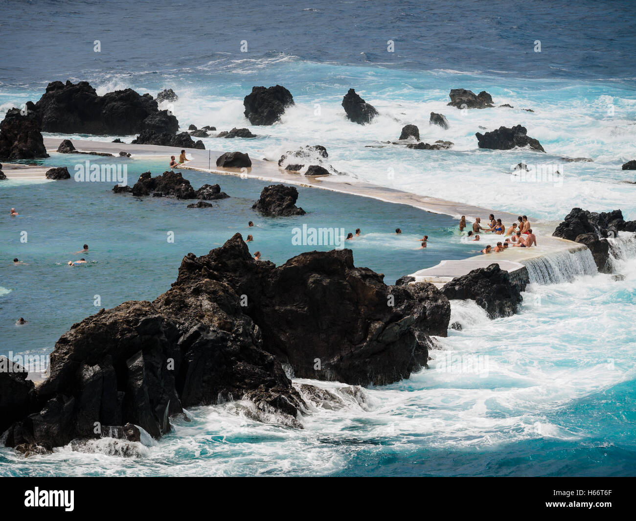 Natural swimming pool hi-res stock photography and images - Alamy