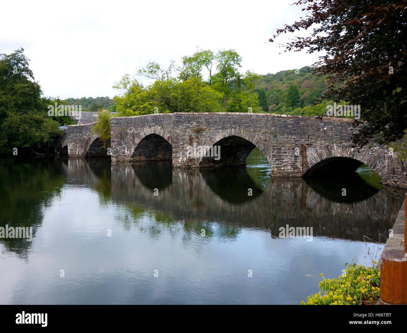 The five-arched stone bridge over the river Leven, Newby Bridge,Lake ...