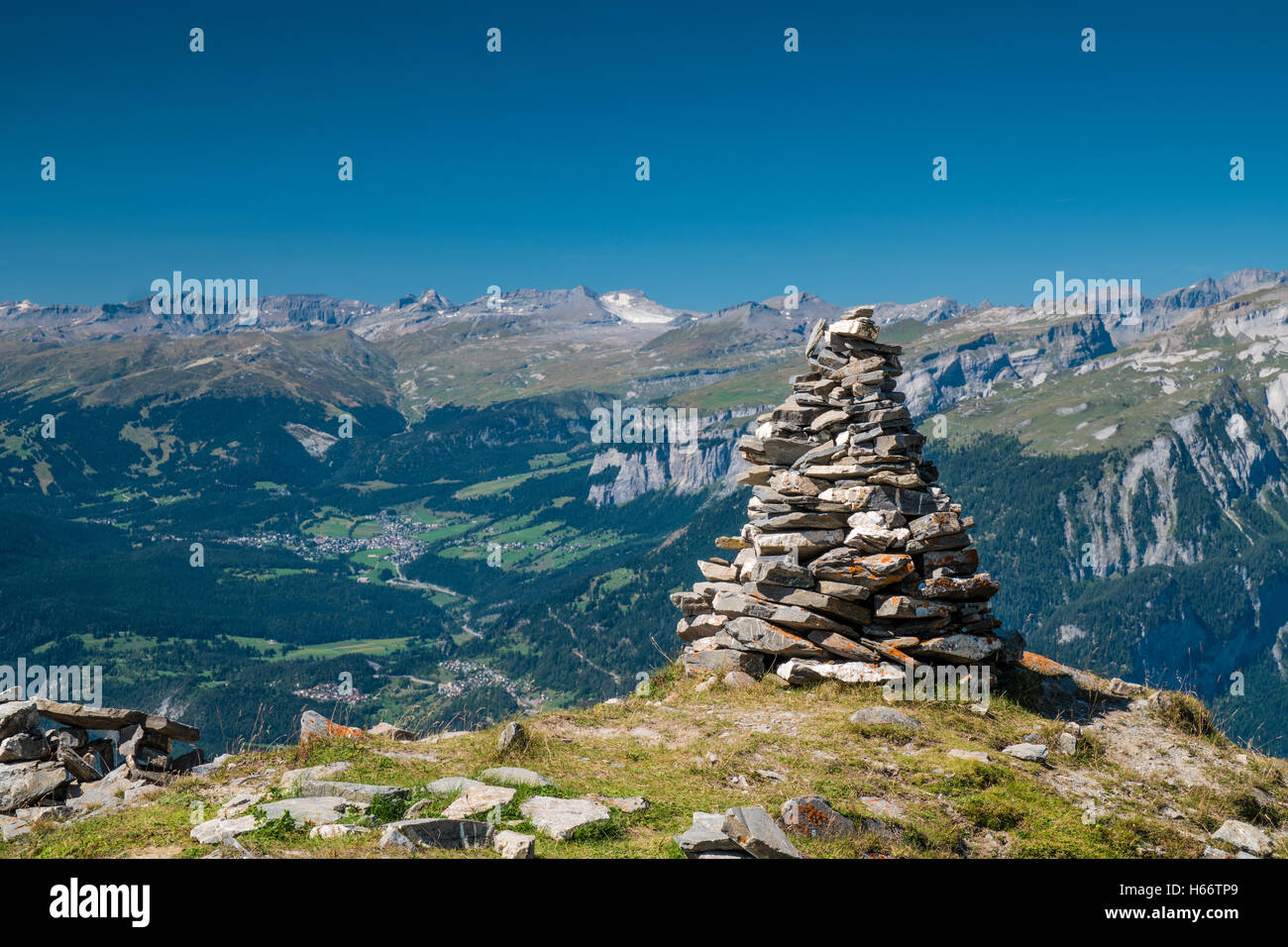 Pile of rocks hi-res stock photography and images - Alamy