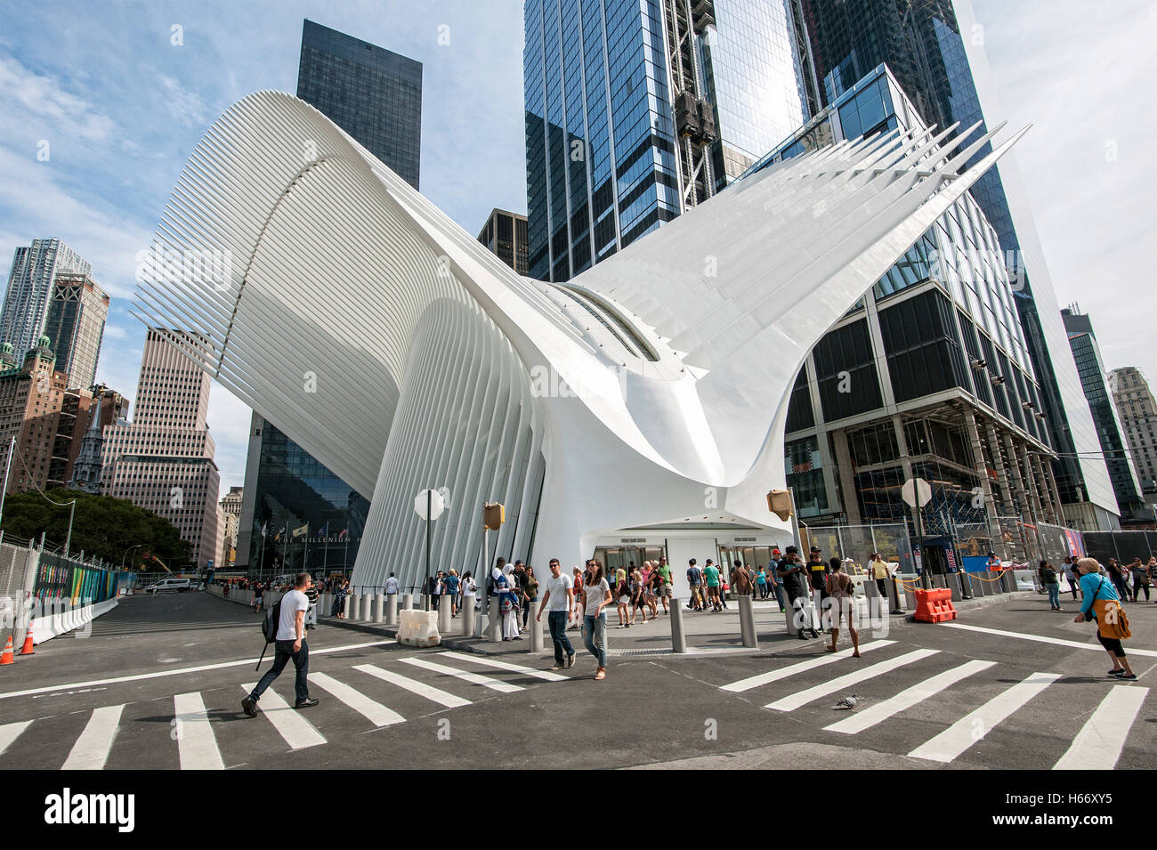 The Oculus World Trade Center Transportation Hub designed by architect ...