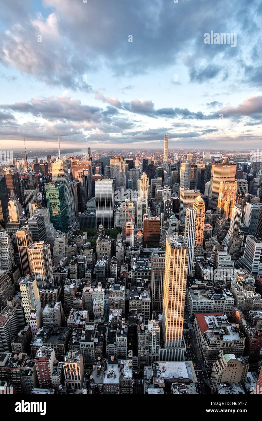 View of Midtown Manhattan high rises from Empire State Building, New ...
