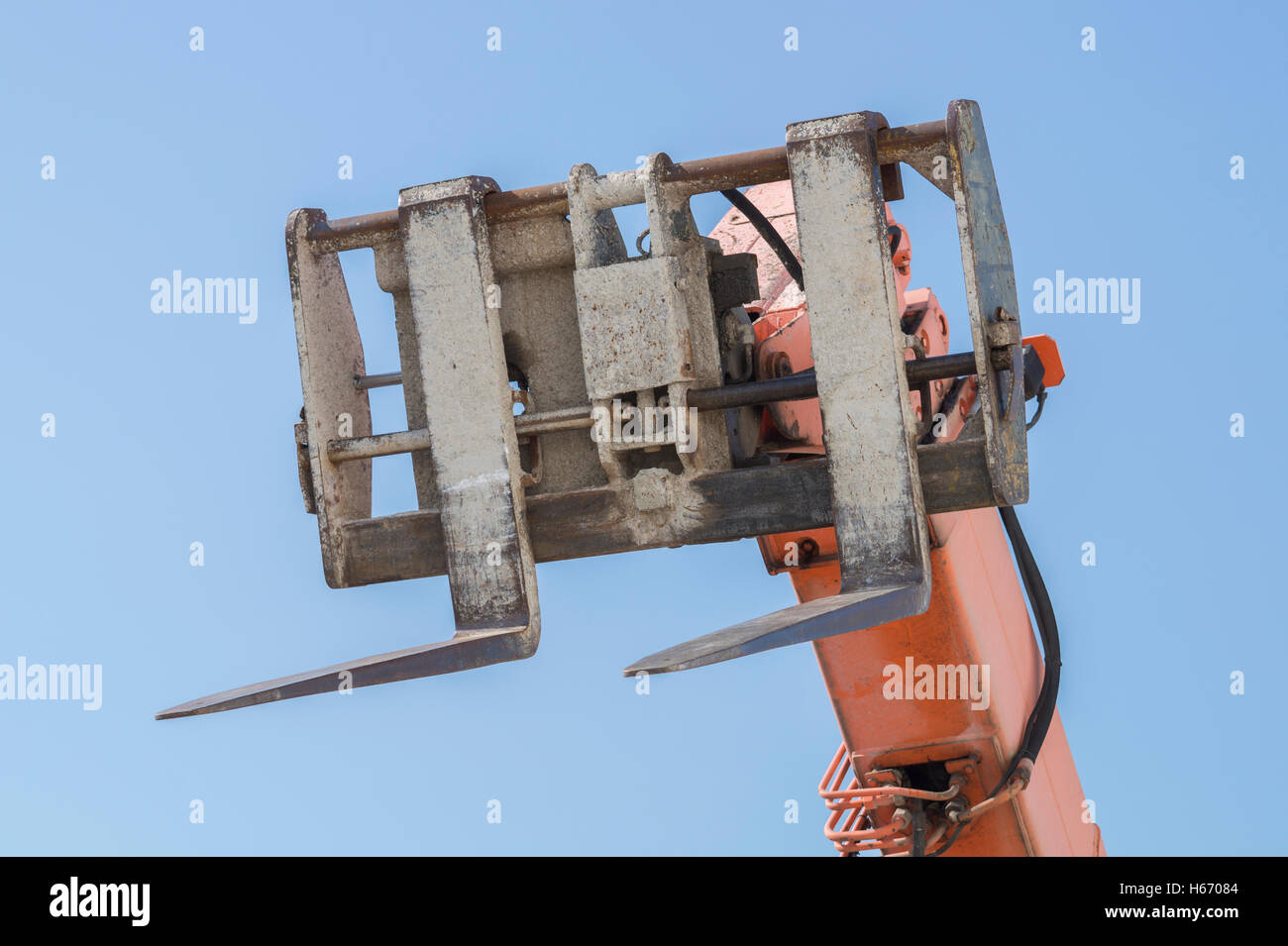 Forklift truck machine mechanism hi-res stock photography and images ...