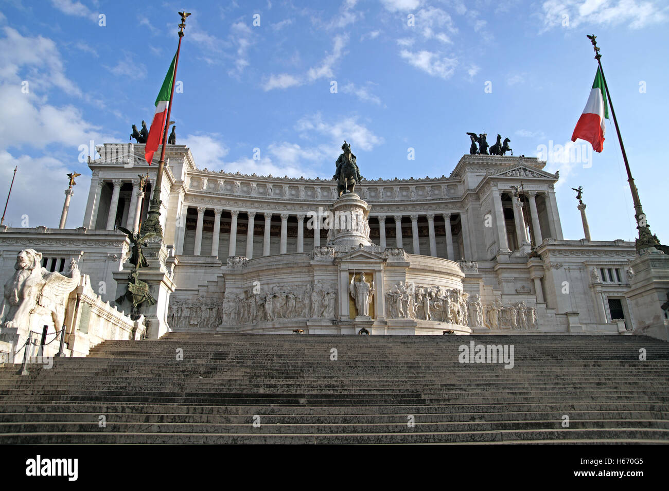 Altar of the fatherland hi-res stock photography and images - Alamy