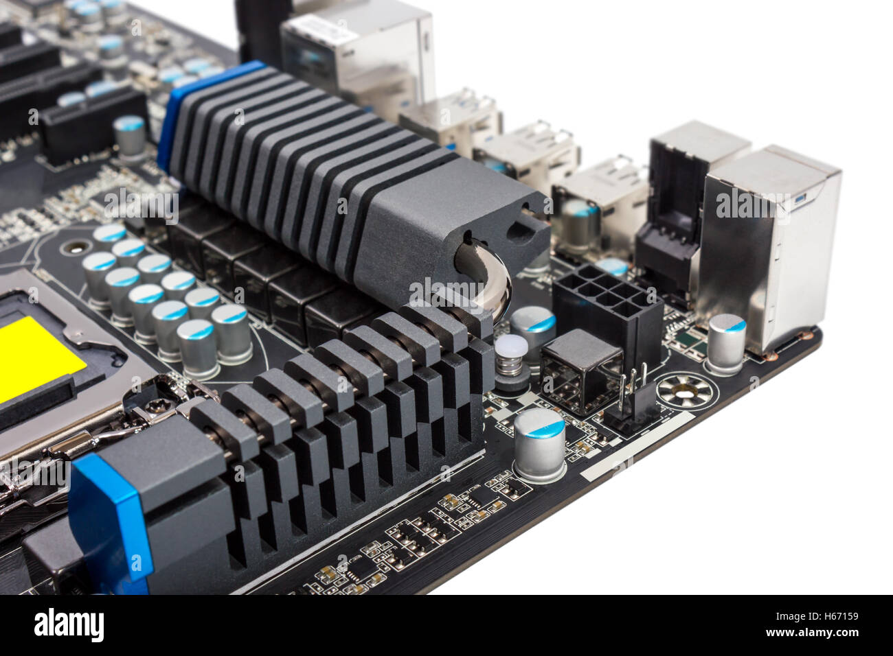 Multiphase power system modern processor with heatsink and the CPU ...